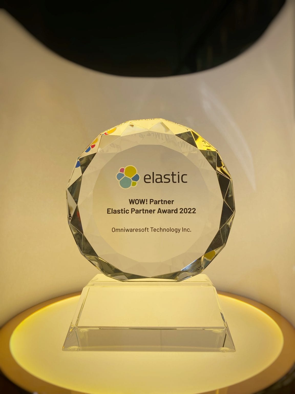 歐立威科技榮獲 2022 Elastic Partner Award - WOW! Partner 獎 - 歐立威科技